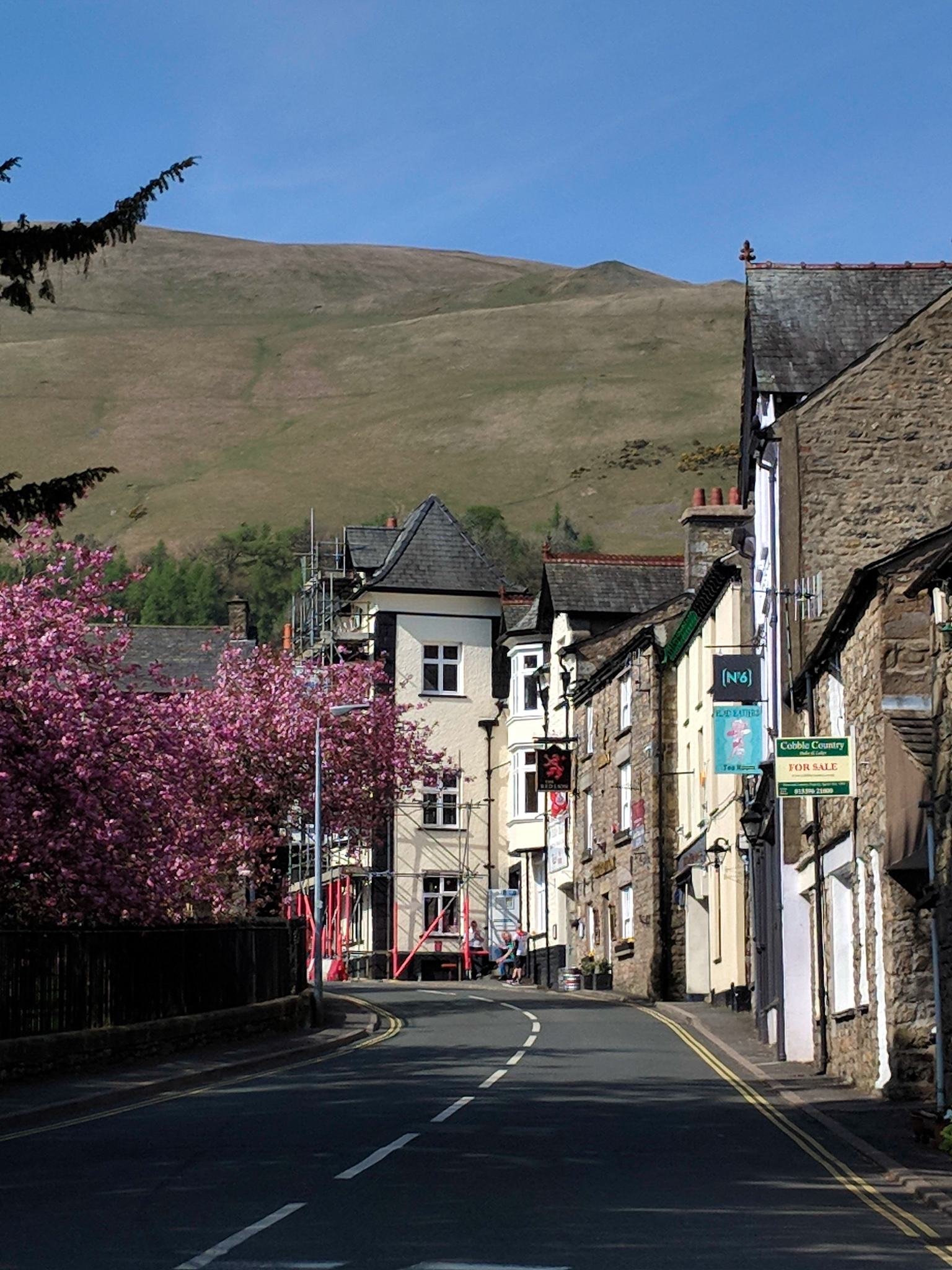 A Guide to Sedbergh - England's Official Book Town * The Book Family ...